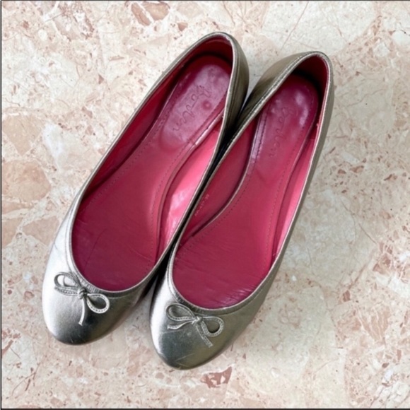 Boden | Shoes | Boden Metallic Gold Round Toe Ballet Flats Size 39 ...